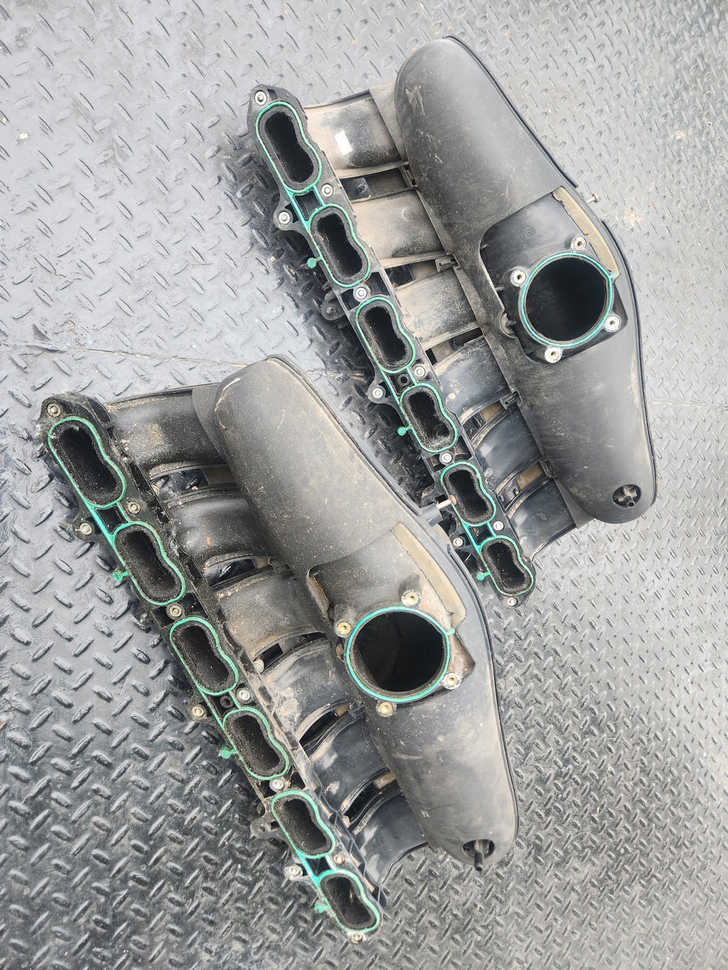 OEM Plastic 4200 Intake Manifold – Atlas Industries